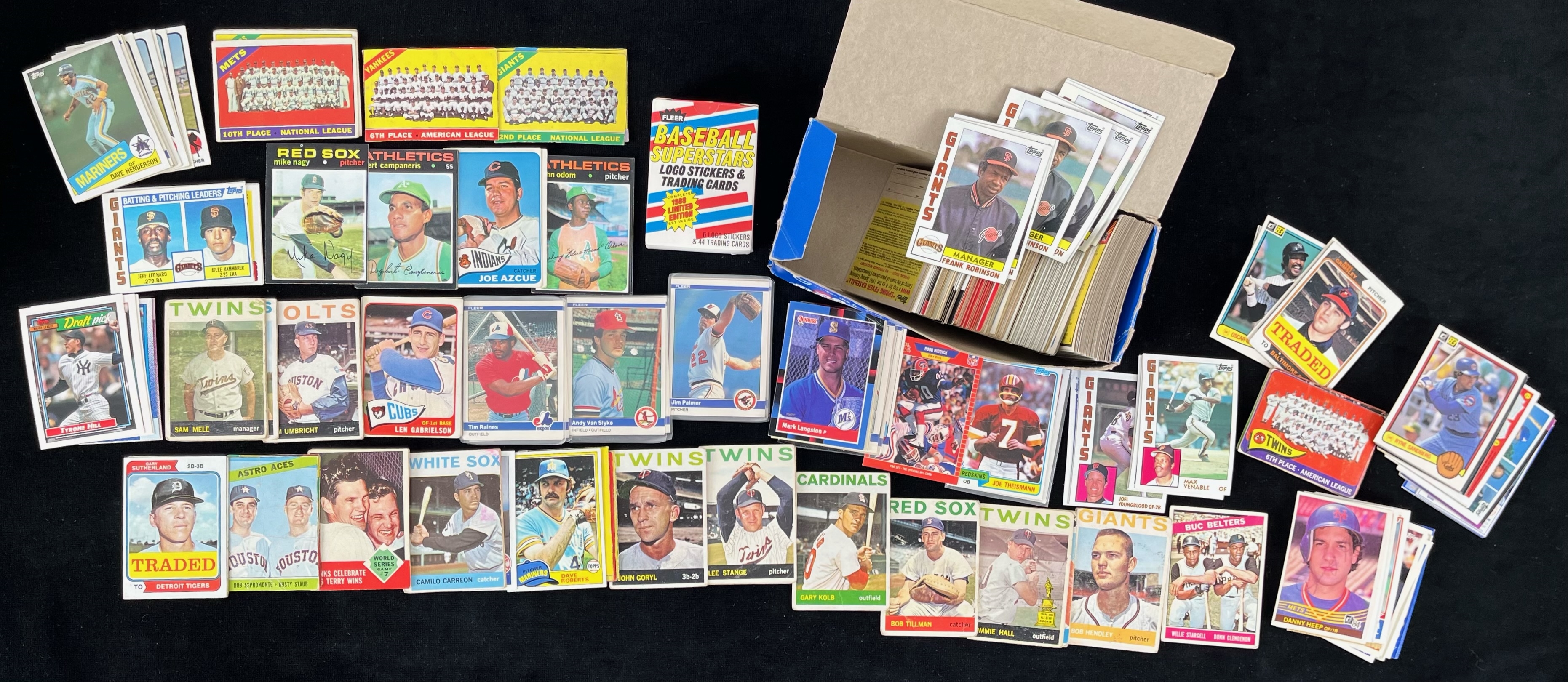 Lot Detail - 1960's-90's Baseball Trading Card Collection - Lot of 350+